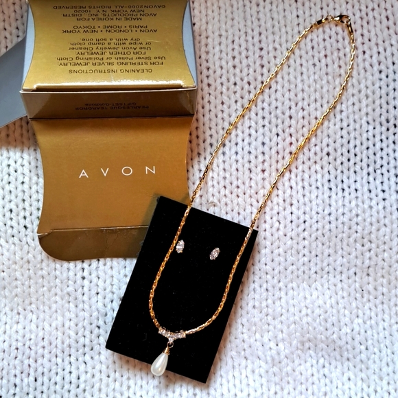 Avon | Jewelry | Vintage Avon Jewelry Set | Poshmark